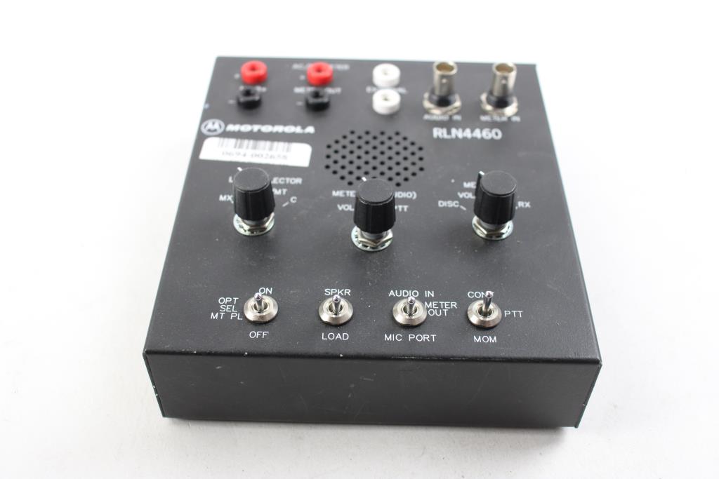 Motorola RLN4460 Radio Test Box | Property Room