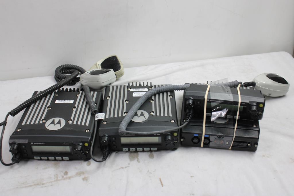 Motorola XTL 2500 Digital Mobile Radio, 3 Pieces | Property Room