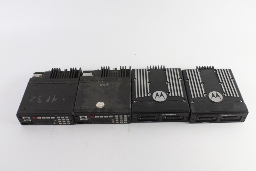 Motorola XTL 5000 Two Way Radio, 4 Pieces | Property Room