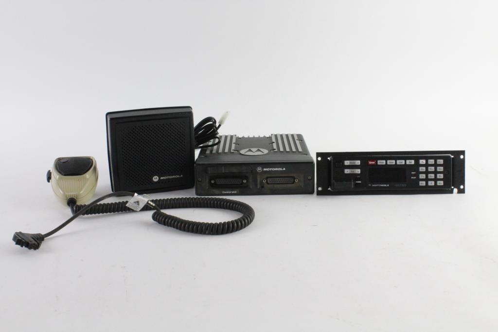 Motorola XTL5000 Mobile Radio | Property Room