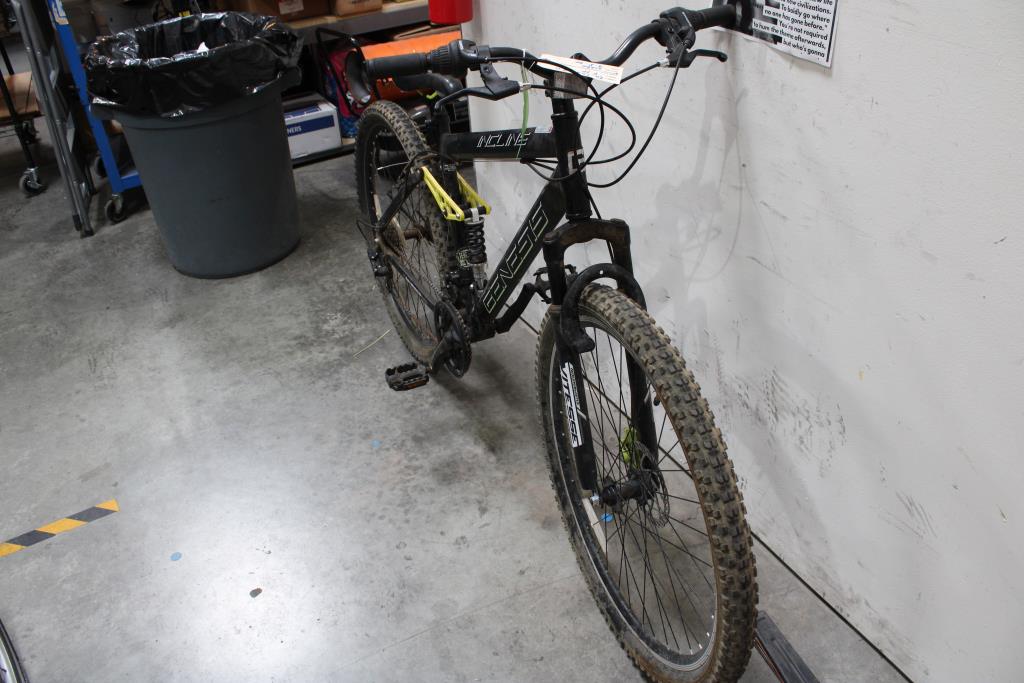 Mountain Bike Genesis Incline | Property Room