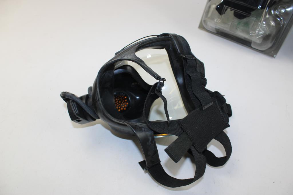 MSA APR CBRN And Riot Control Gas Masks (12) 5479 | Property Room