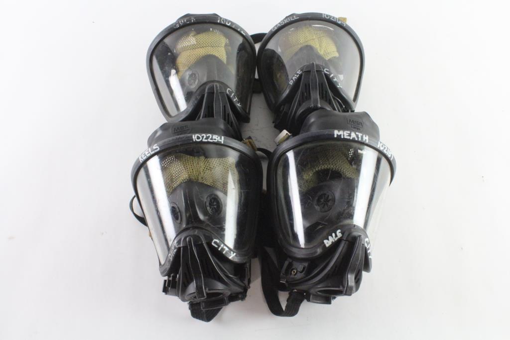 MSA Face masks, Size Large, 4 Pieces | Property Room