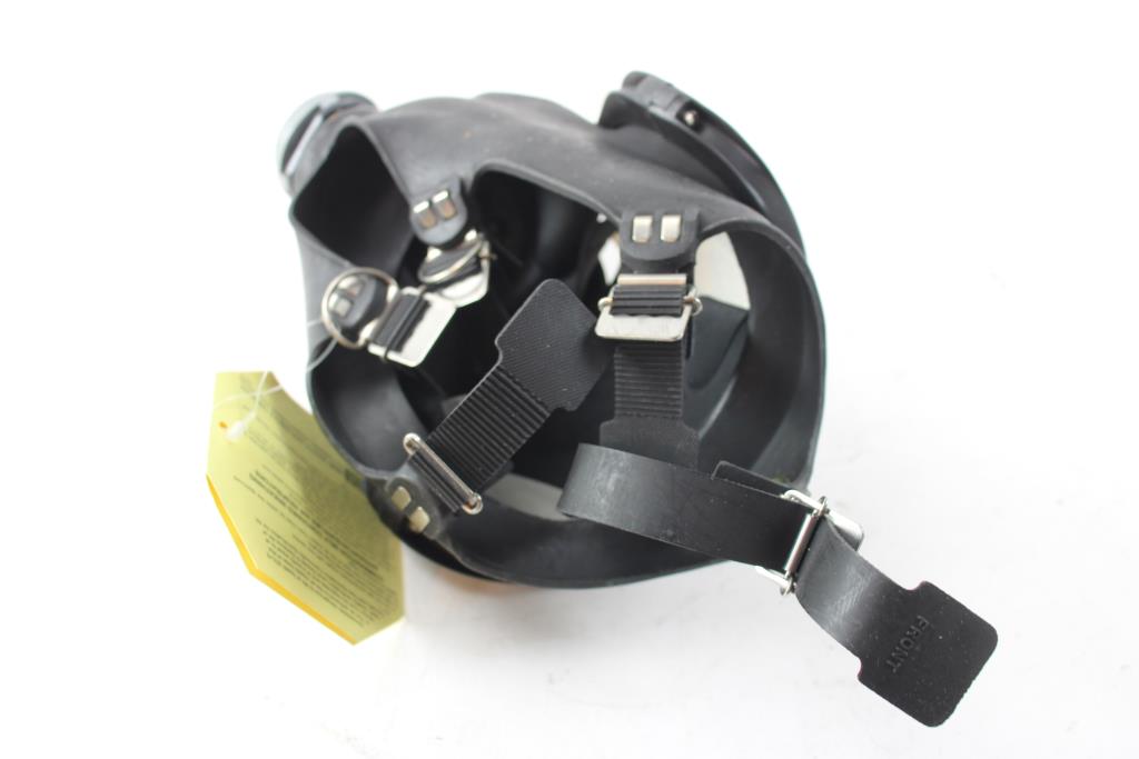 MSA Face Respirator, Size Medium, Black | Property Room