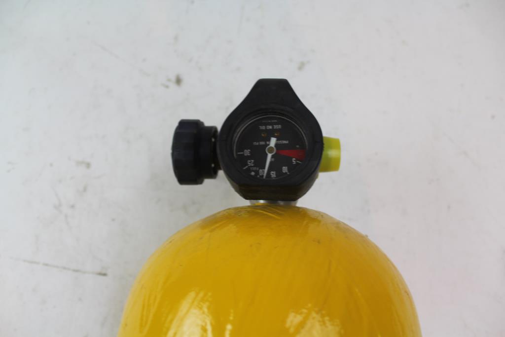 MSA Self-Contained Breathing Apparatus Cylinder (Model 5-447-1 ...