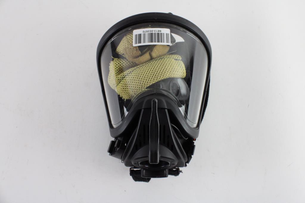 MSA Ultra Elite Face Mask, Size Small | Property Room