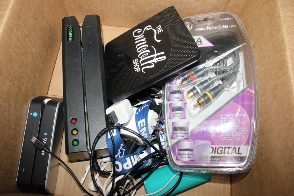 Msr605 Card Reader, Audio/Video Cables And More | Property Room