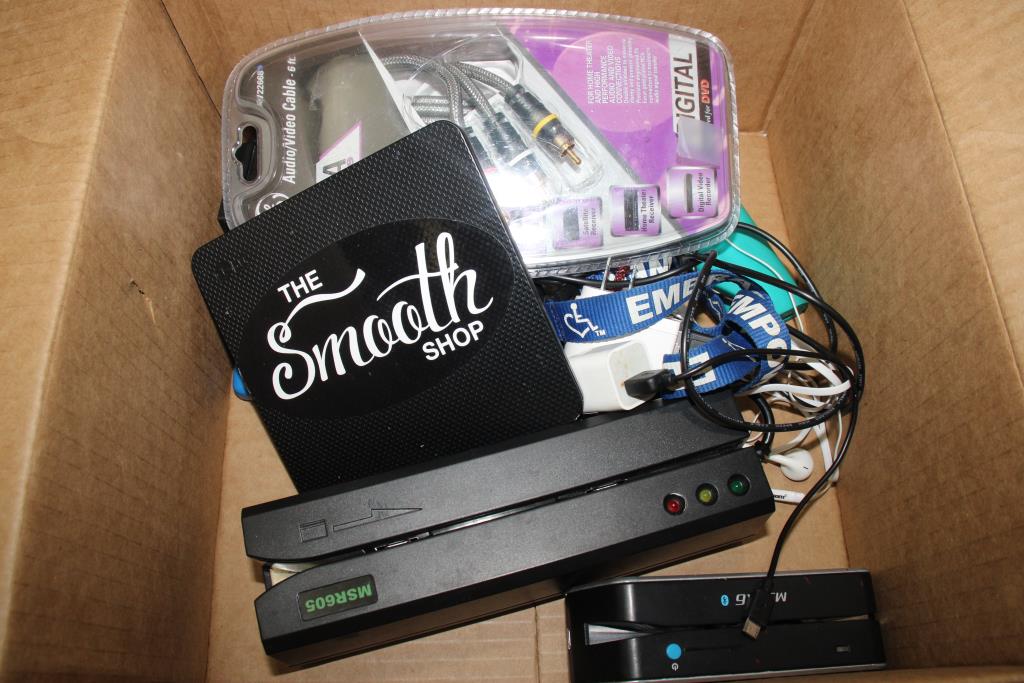 Msr605 Card Reader, Audio/Video Cables And More | Property Room