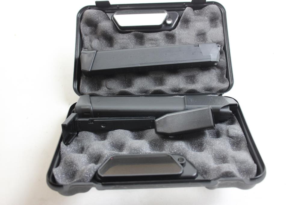 MTM Case-Gard Pocket Pistol Case, Hoppe's BoreSnake Pistol Cleaner, And ...