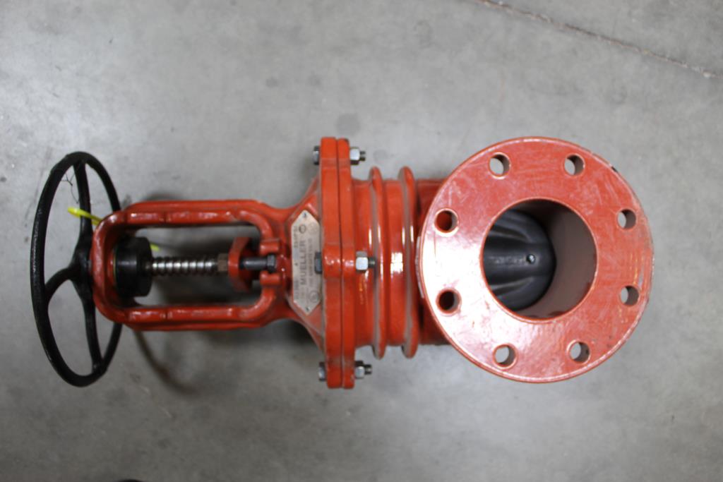 Mueller R2365 Fire Main Gate Valve | Property Room