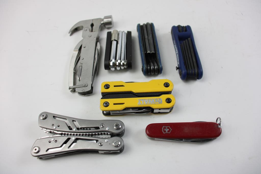 Multi-Tool, 7 Pieces | Property Room