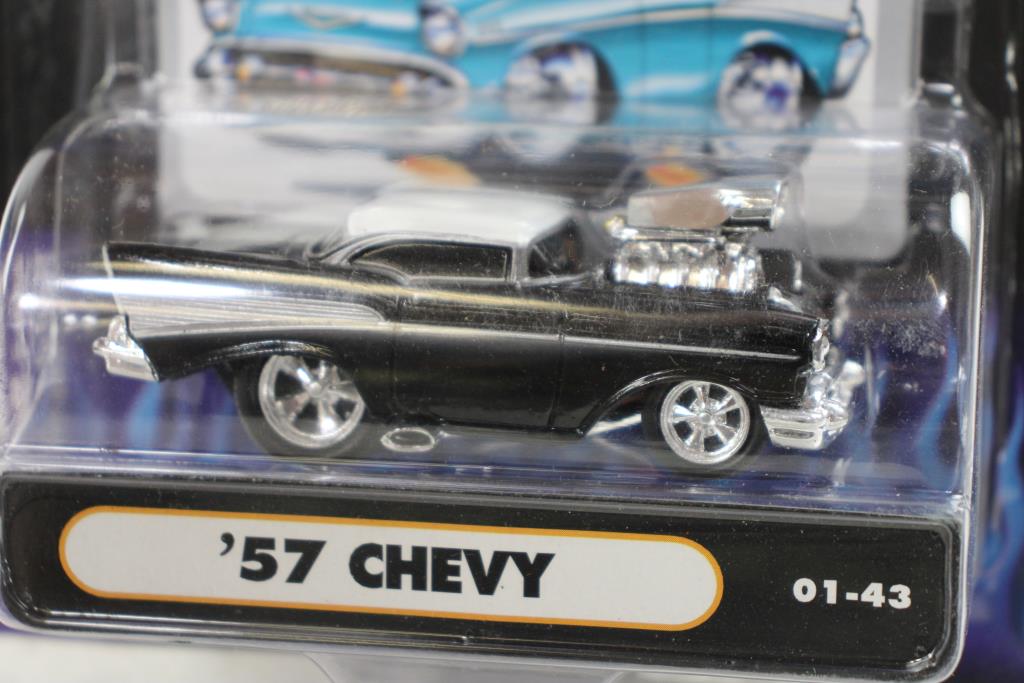 Muscle Machines Collectible Cars, 2 Packs | Property Room