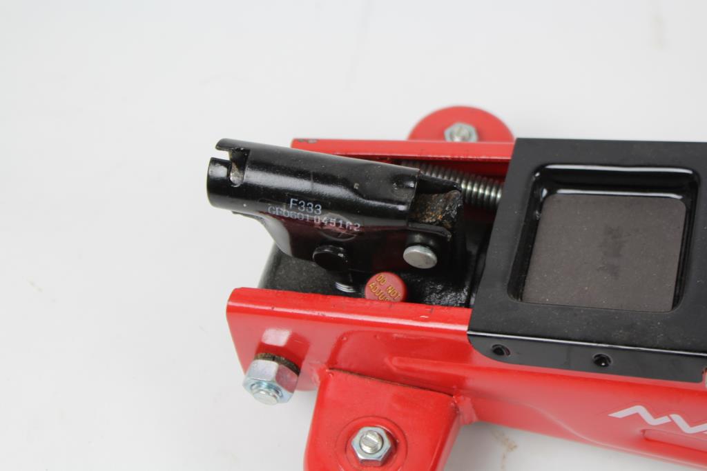 MVP Floor Jack | Property Room