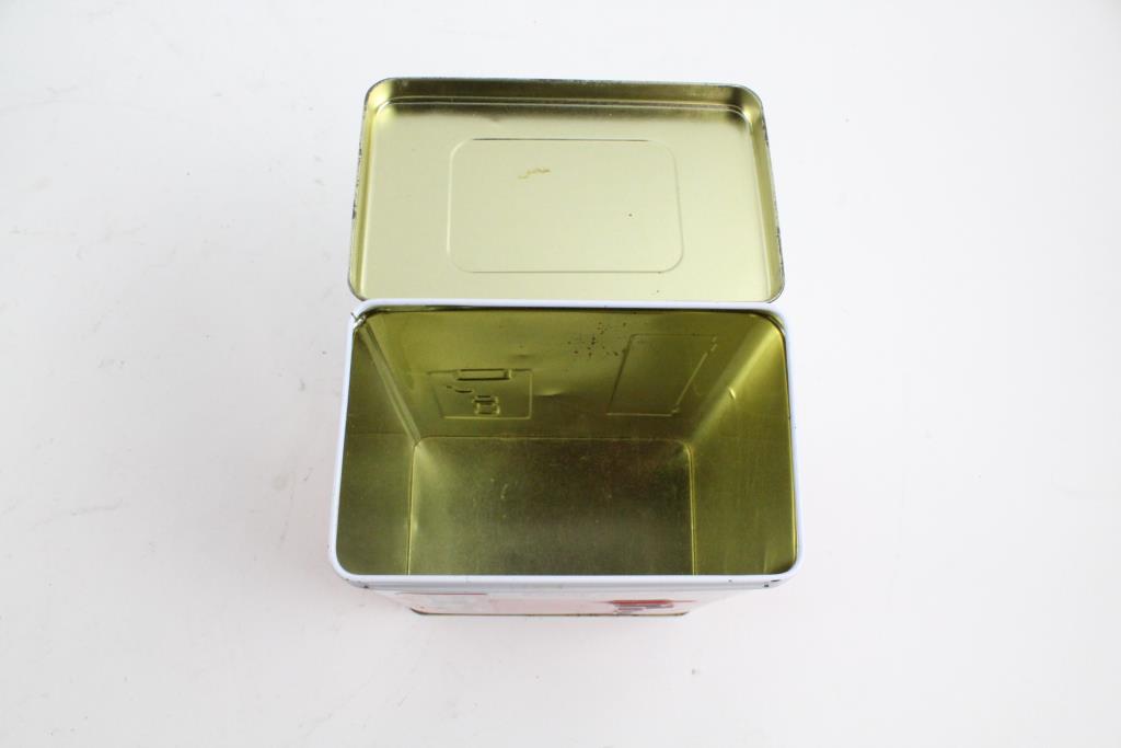 M.Z. Berger & Co. Scooby-Doo Alarm Clock And More, 3 Pieces | Property Room