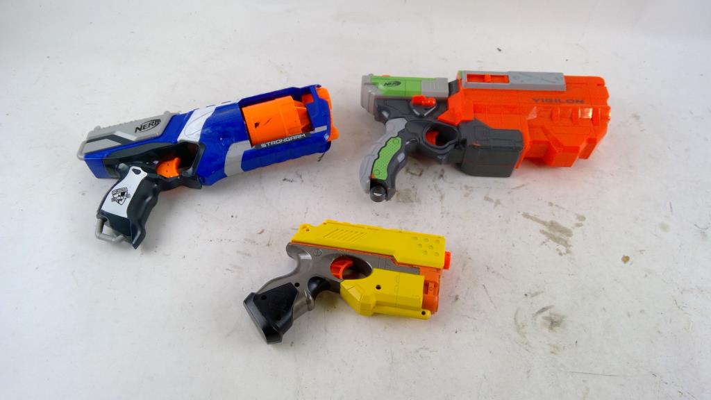 Nerf Strongarm Dart Blaster And More 3 Pieces | Property Room
