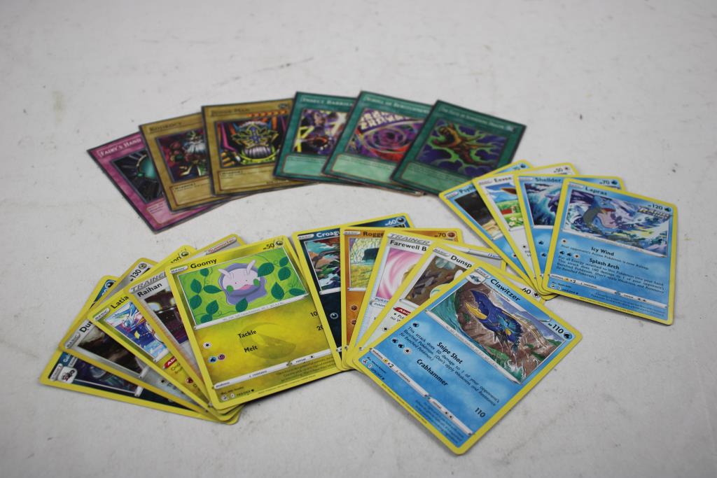 NFL Upper Deck, Pokemon, And More Trading Card Bulk Lot, 100+ Pieces ...