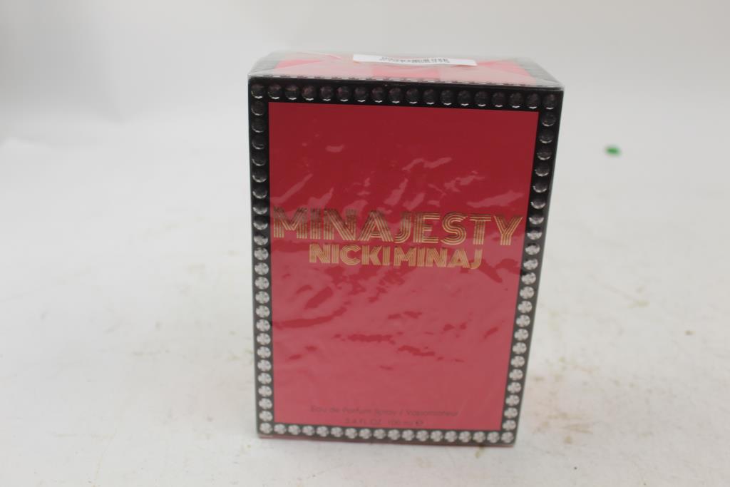 Nicki Minaj Minajesty Perfume | Property Room