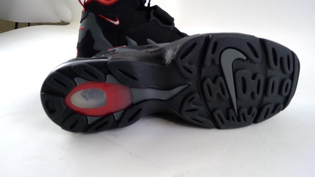 Nike Air DT Max '96 Mens Shoes Size 10.5 | Property Room