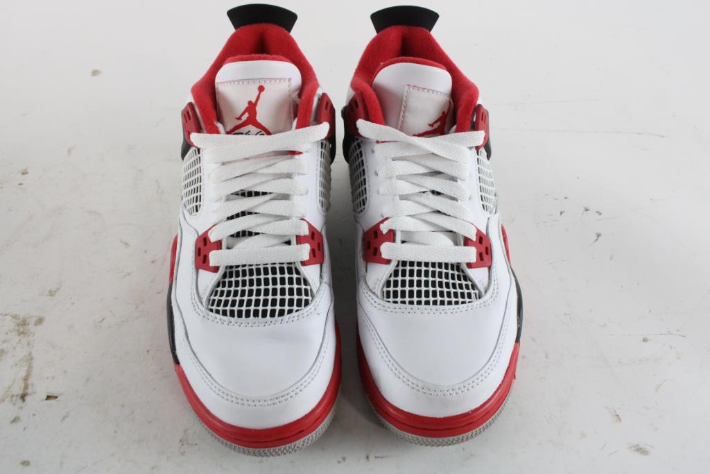 Nike Air Jordan 4 Retro 4Y | Property Room