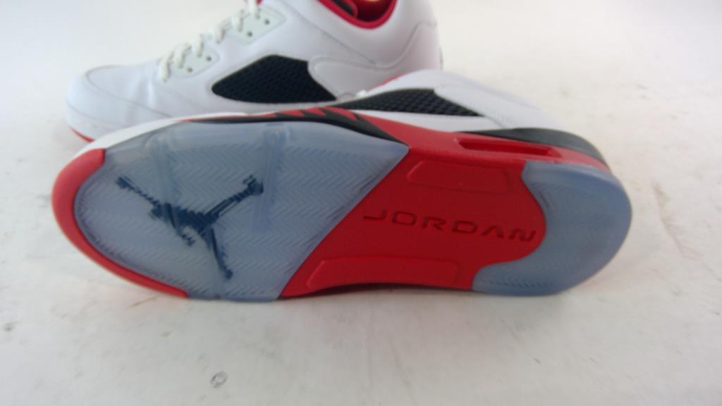 Nike Air Jordan 5 Retro Mens Shoes Size 12 | Property Room