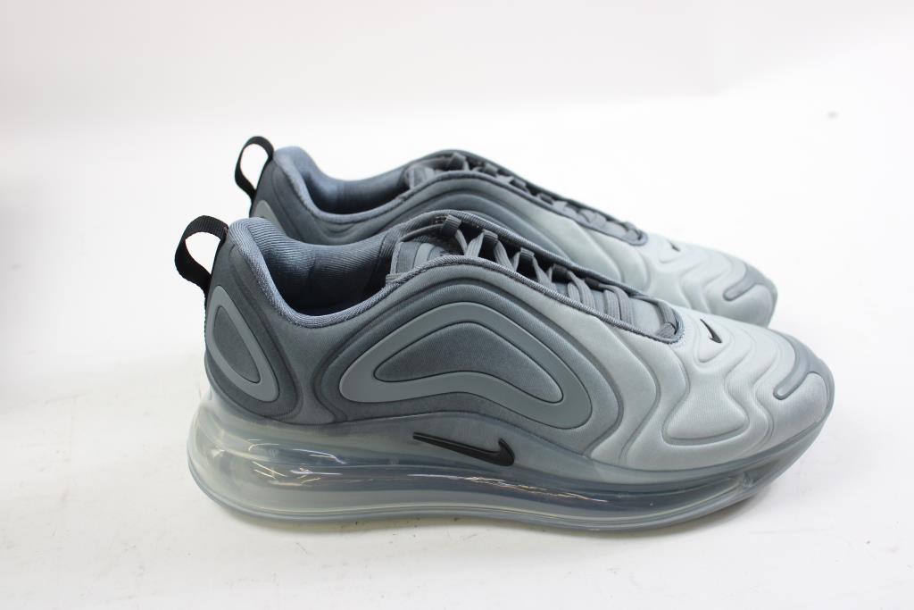 Nike Air Max 720, Size 9 | Property Room