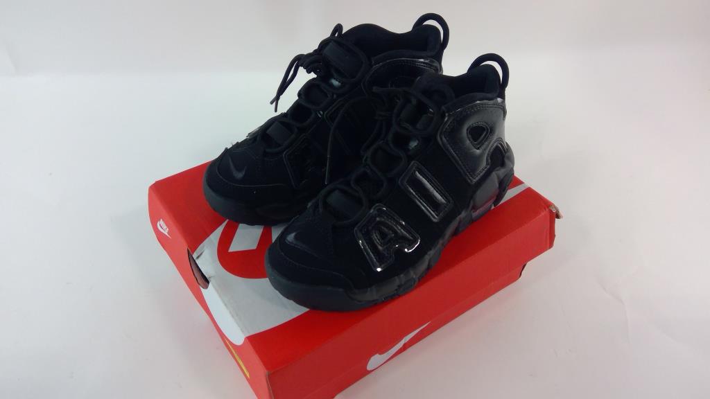 Nike Air More Uptempo Kids Size 2Y | Property Room