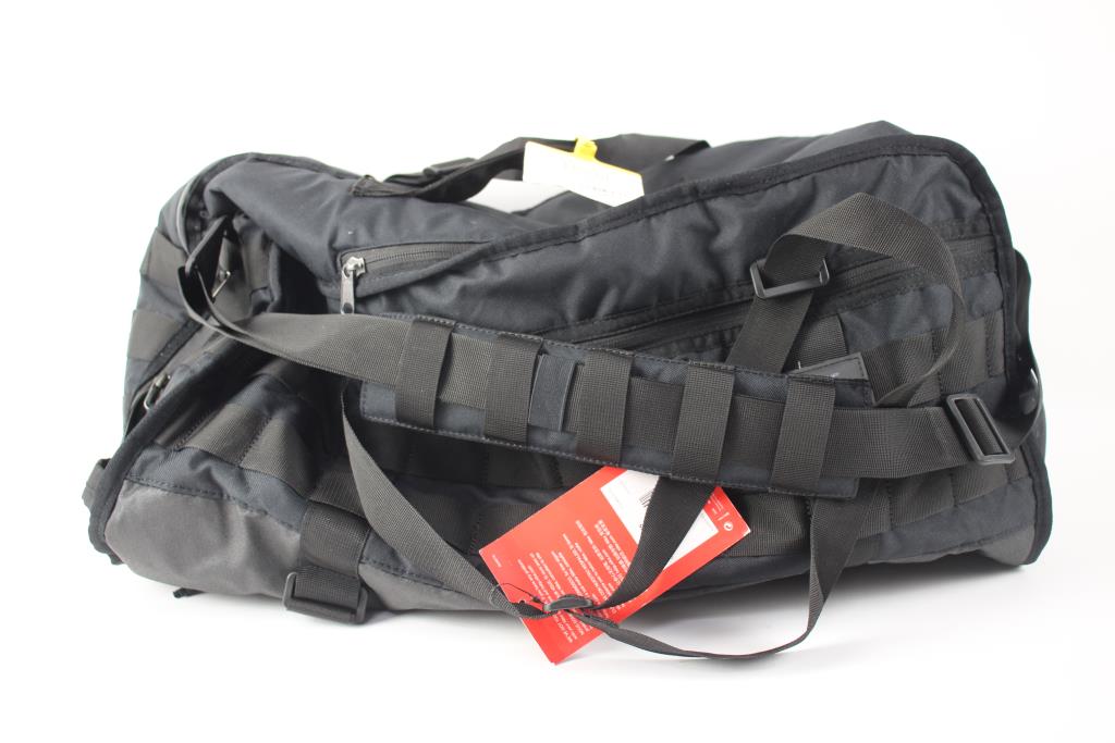 Nike Black Zipper Duffel Bag | Property Room