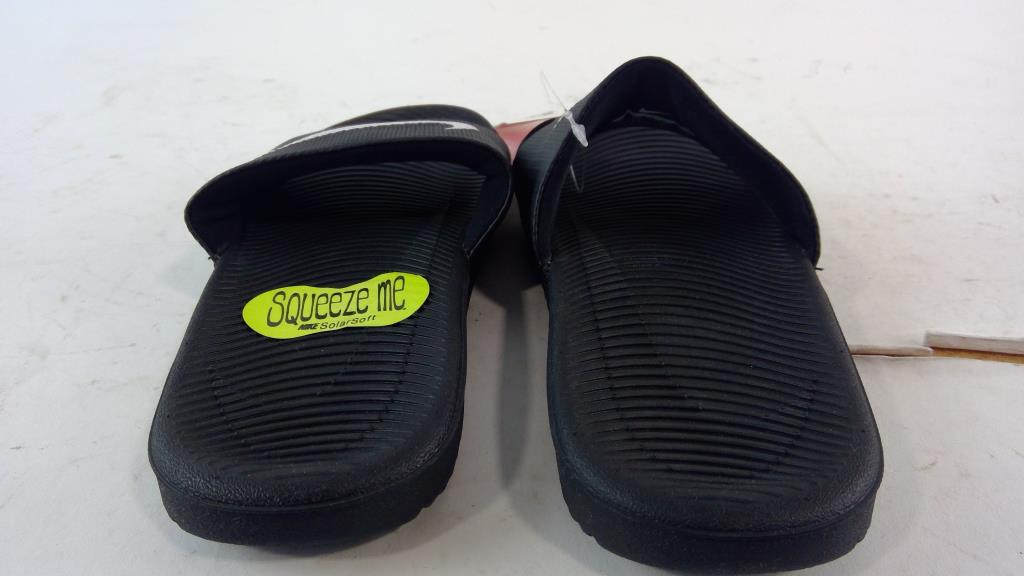 Nike Boys Shoes, Size 3y | Property Room