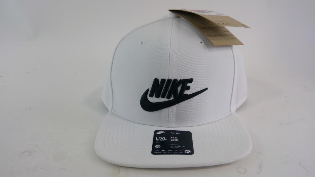 Nike Pro Hat | Property Room