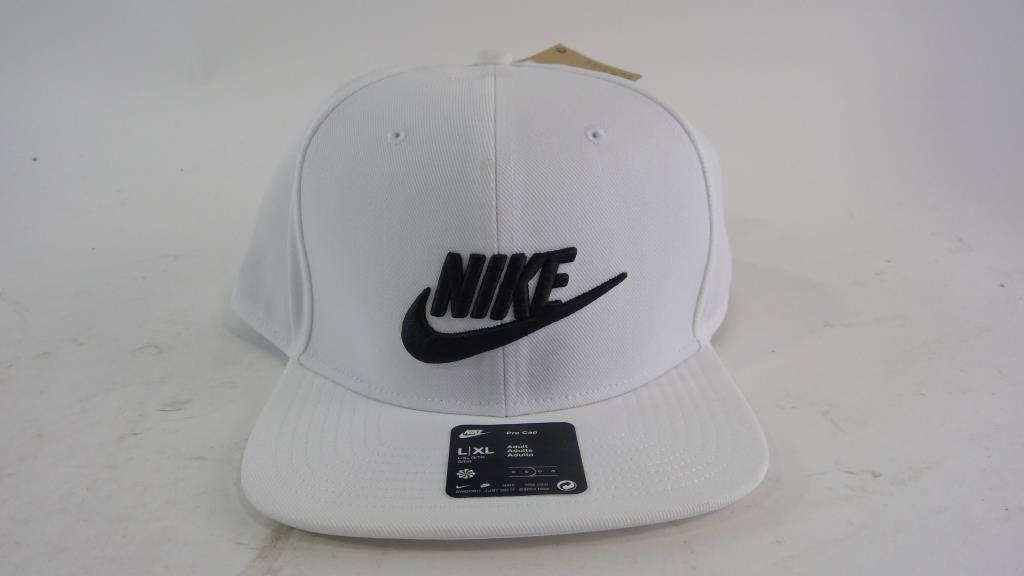 Nike Pro Hat | Property Room
