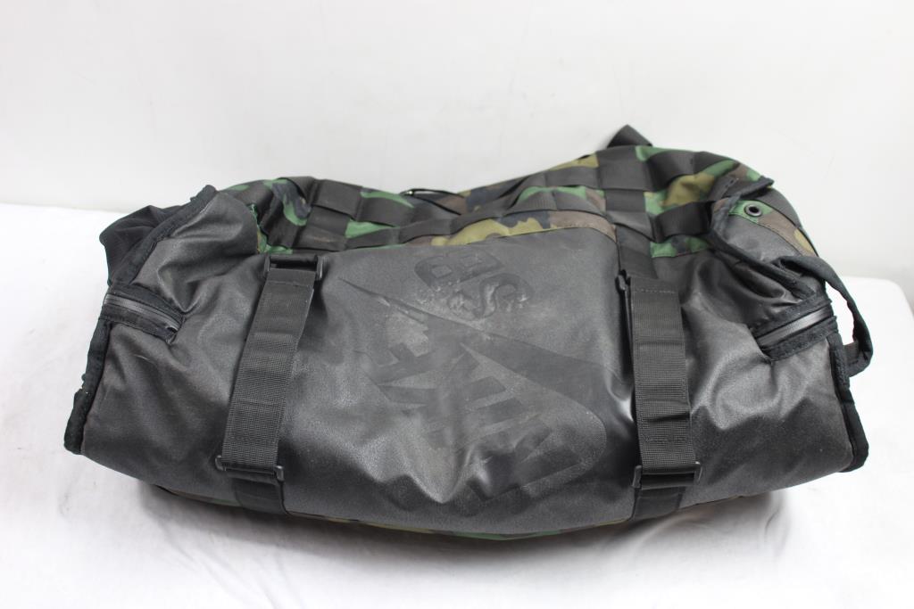 Nike SB, Duffel | Property Room