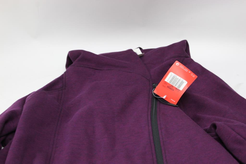 Nike Tech Fleece Women's Cape | Property Room