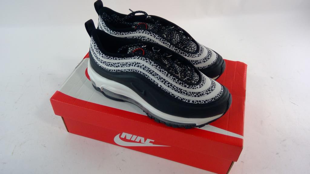 Shoe Auctions - Page 1 | PropertyRoom.com