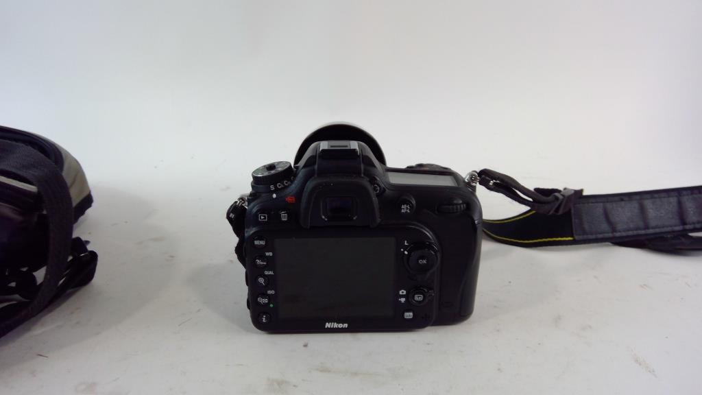 Nikon 18-250mm Digital Camera | Property Room