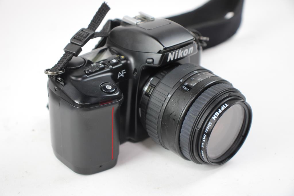 Nikon AF N6006 35mm SLR Camera | Property Room