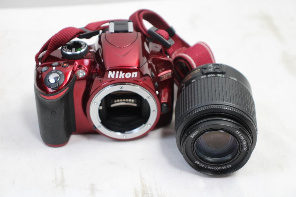 Nikon D3200 Digital Camera | Property Room