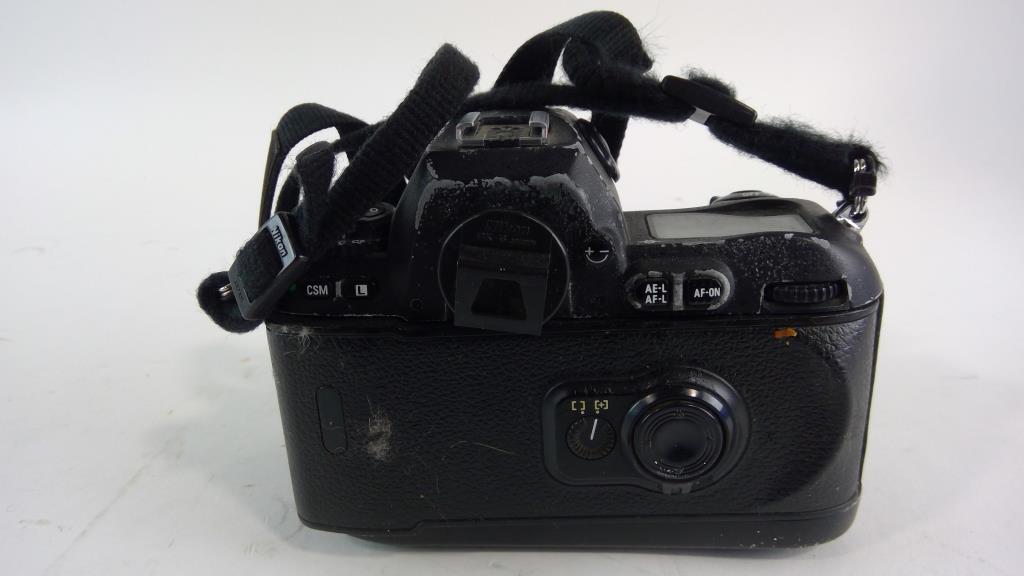 Nikon F100 35mm SLR Camera | Property Room