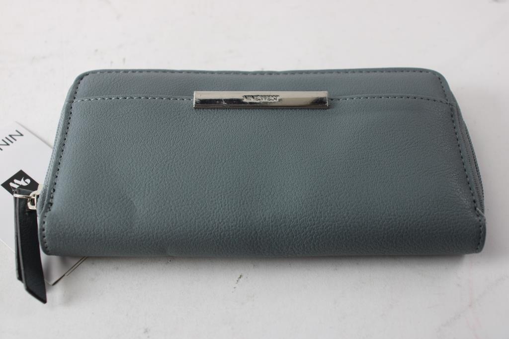 Nine West Wallet | Property Room