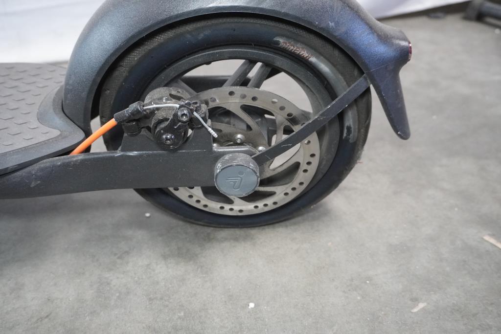 Ninebot Electric Scooter - FOR PARTS ONLY | Property Room