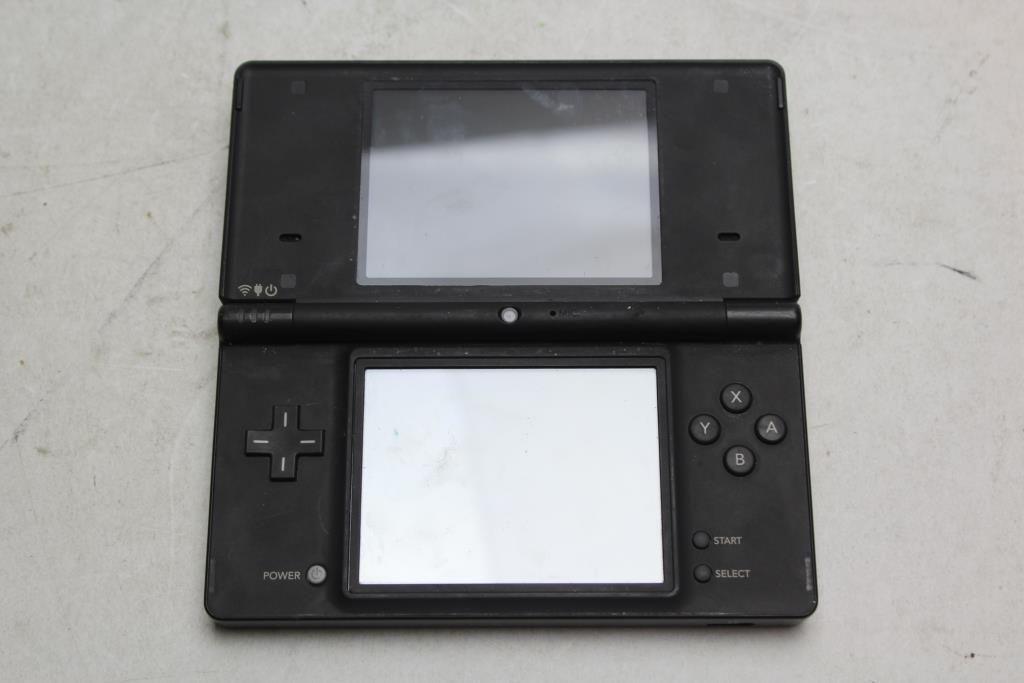 Nintendo DSi Portable Gaming System | Property Room