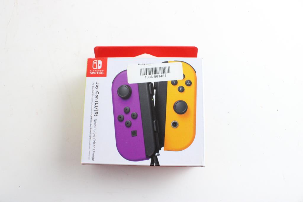 Nintendo Switch Joy-Cons | Property Room