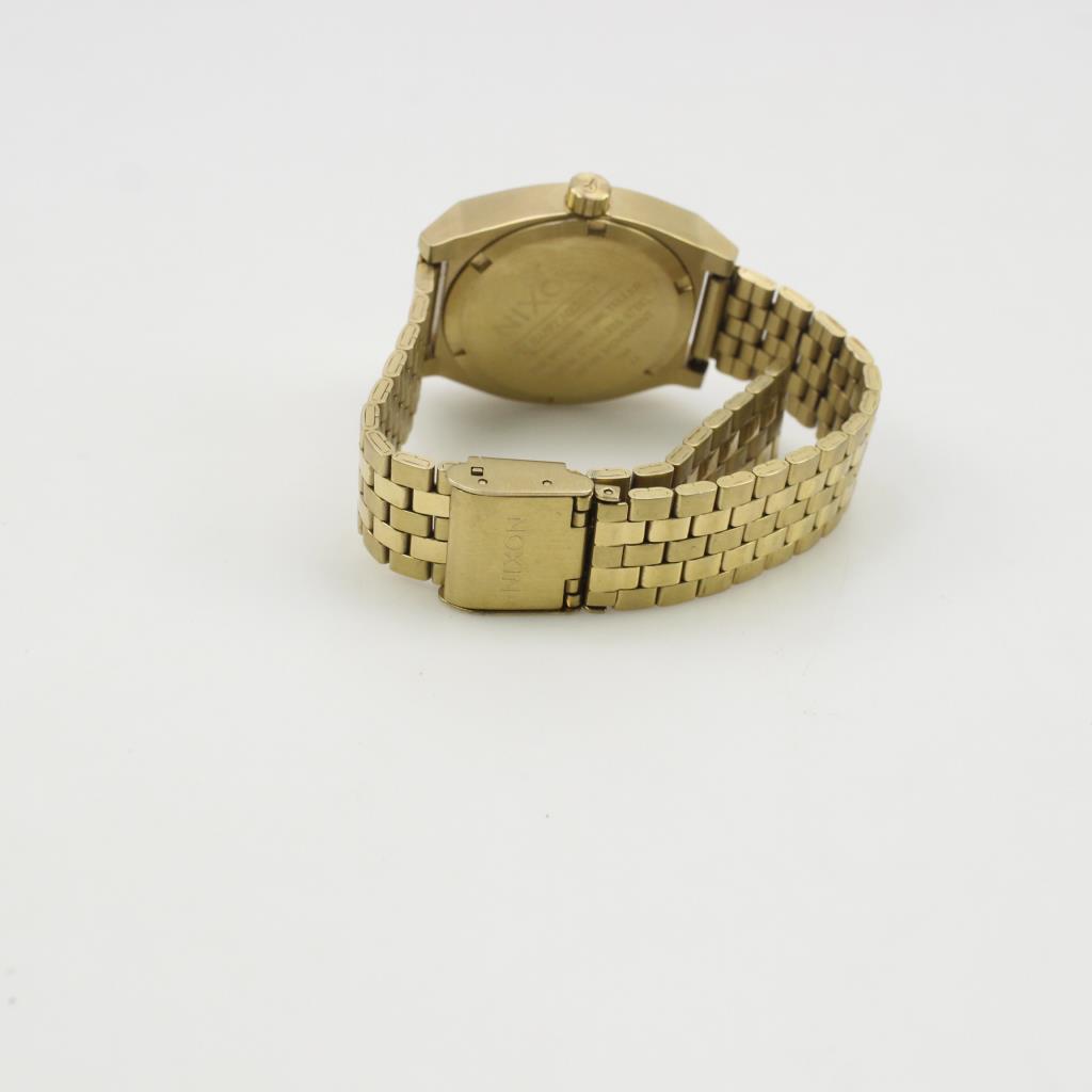Nixon Happy Medium Time Teller Watch | Property Room