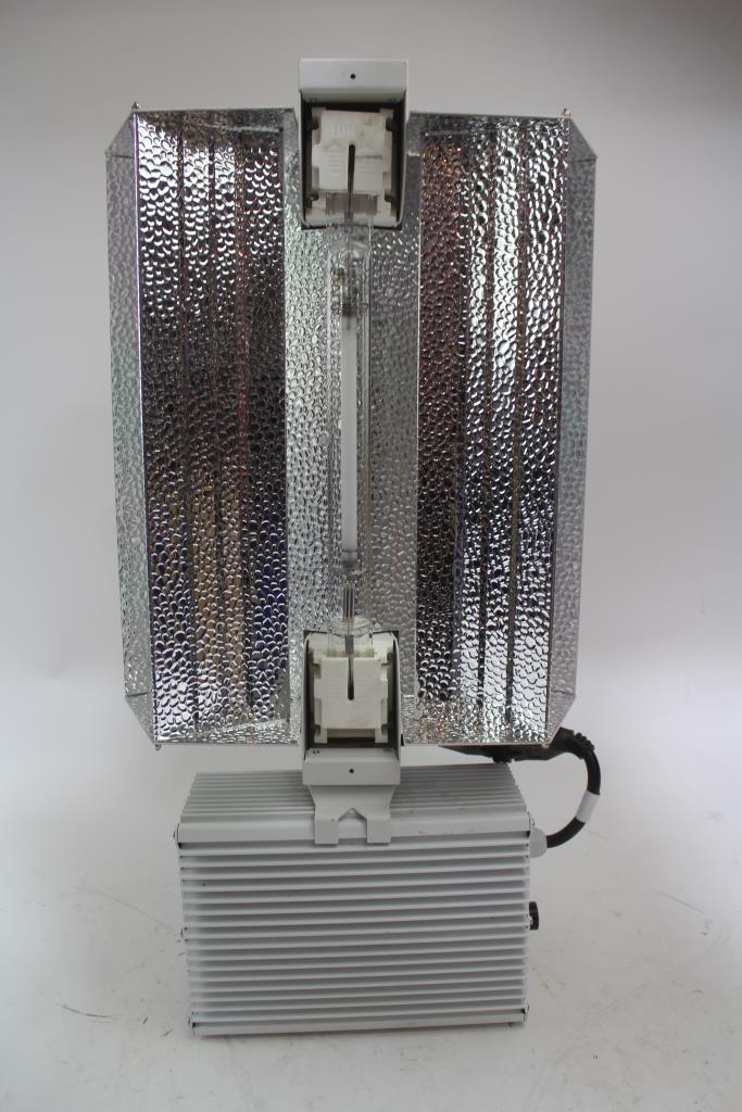 Nobel Commercial Electronic Ballast With Reflector Combo | Property Room