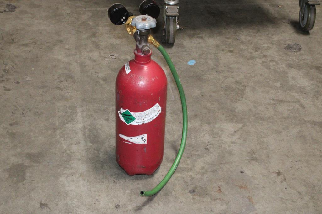 Non Flammable Gas 2 Tank | Property Room