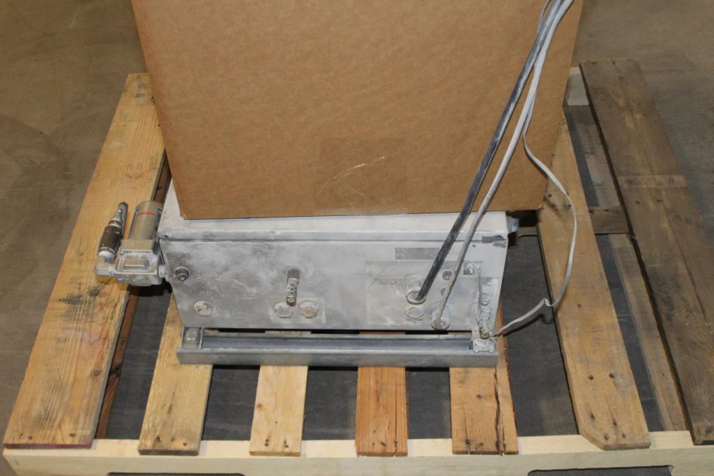 Nordson Prodigy Manual Spray System | Property Room