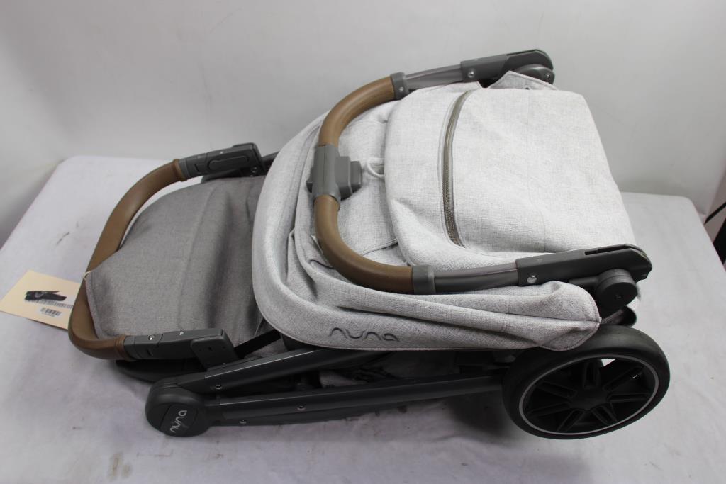 NUNA Stroller PA-29552, Gray | Property Room