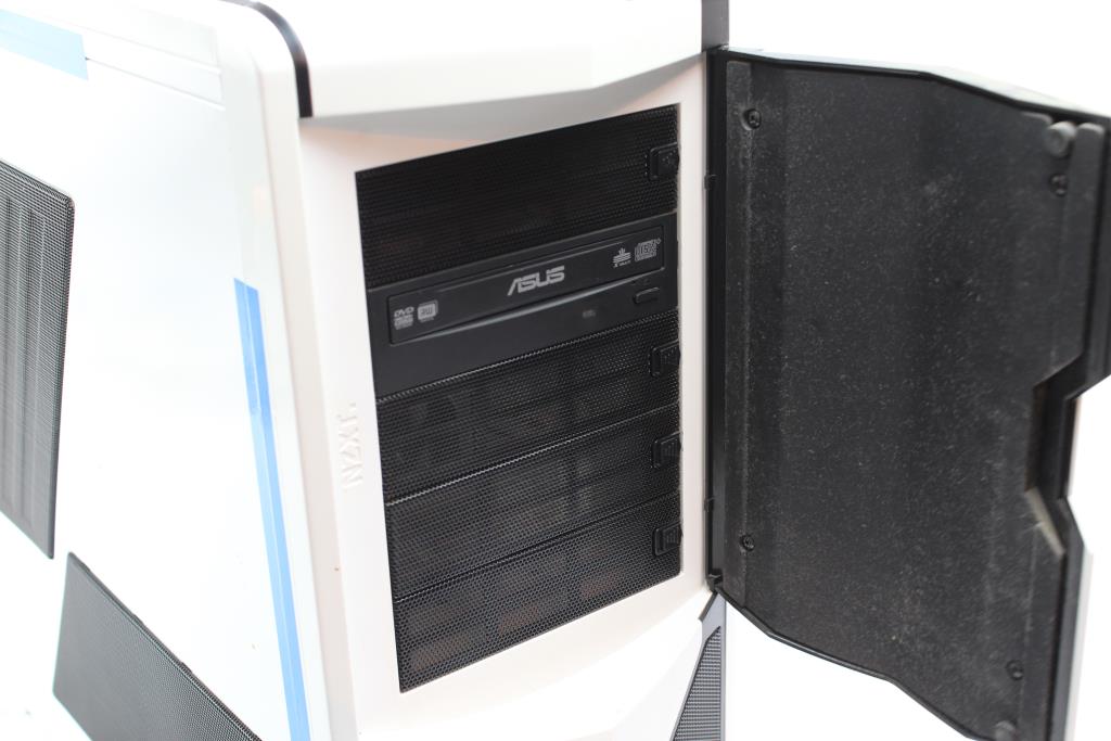 NZXT Phantom Desktop Gaming Computer | Property Room