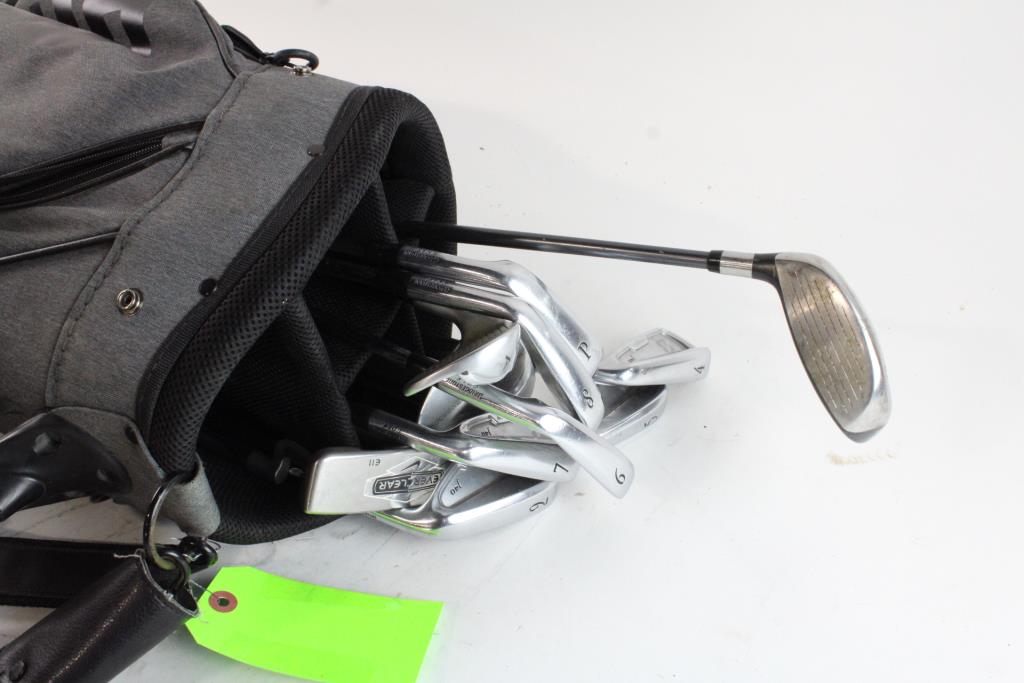 Oakley Bag With Clubs, 11 Pieces | Property Room