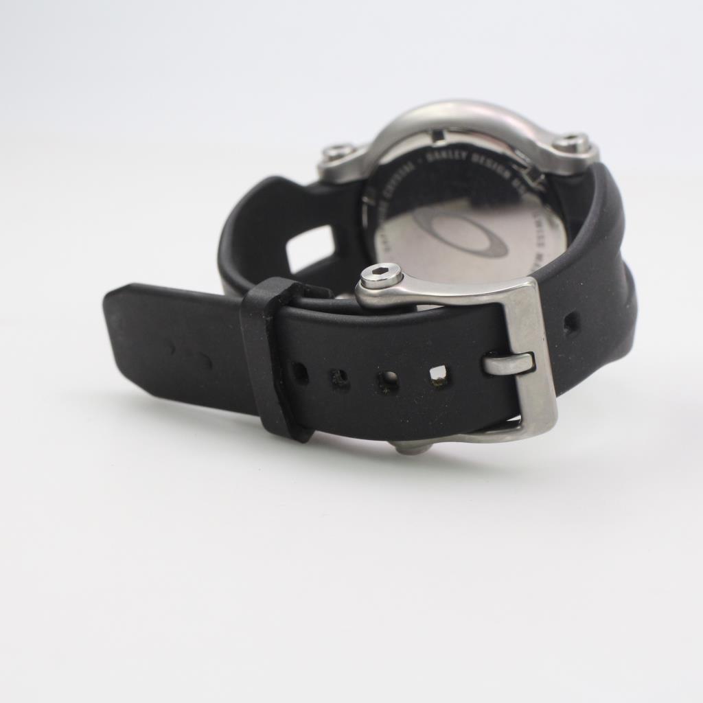 Oakley Stainless Steel Blue Dial Watch | Property Room