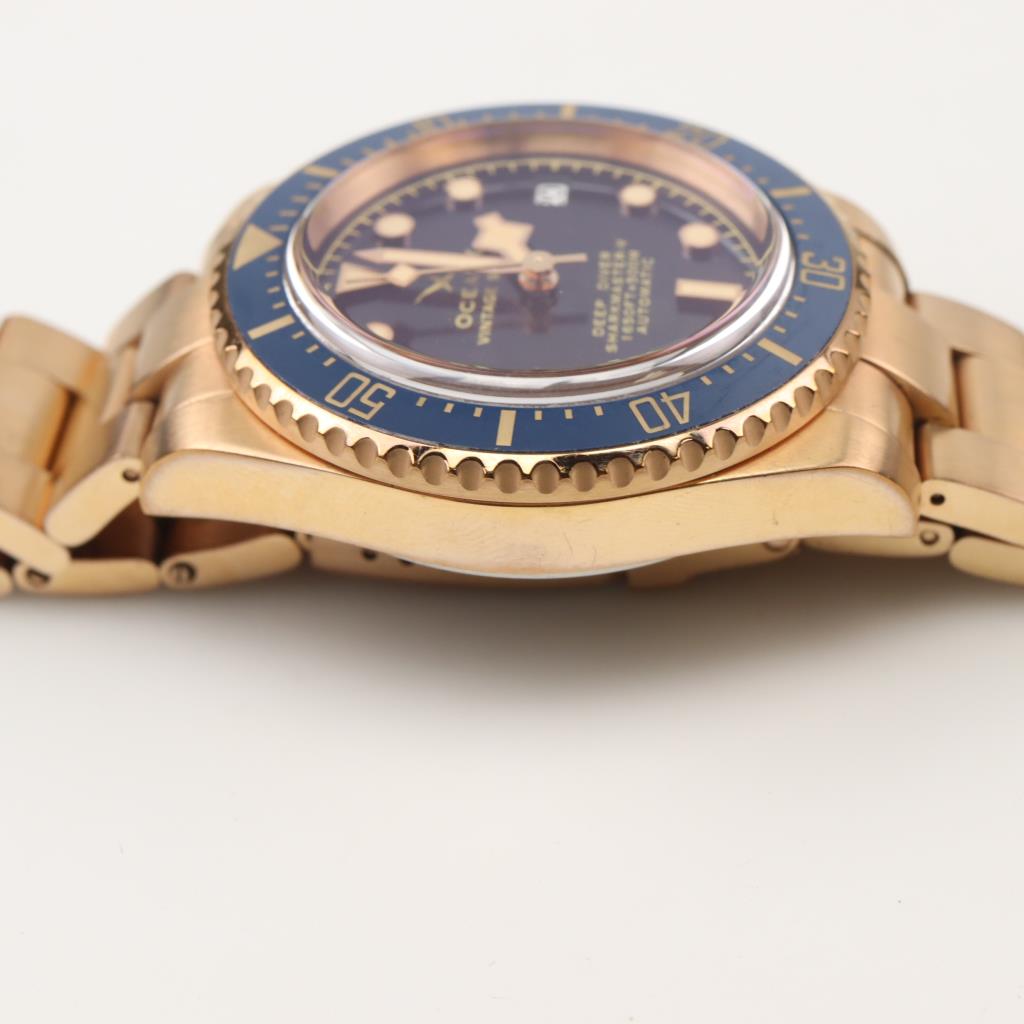 Ocean X Shark Master Deep Diver Vintage Series Watch | Property Room